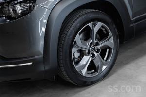 Pelēks Mazda MX 2021 Rīga, ar dzinēja tilpumu 0.00 L un nobraukumu 88 tūkst. km par 16390 €, foto 5 vietnē AUTOMOTO.COM.LV