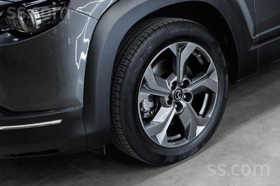 Pelēks Mazda MX 2021 Rīga, ar dzinēja tilpumu 0.00 L un nobraukumu 88 tūkst. km par 16390 €, foto 5 vietnē AUTOMOTO.COM.LV
