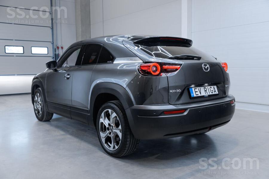 Pelēks Mazda MX 2021 Rīga, ar dzinēja tilpumu 0.00 L un nobraukumu 88 tūkst. km par 16390 €, foto 6 vietnē AUTOMOTO.COM.LV