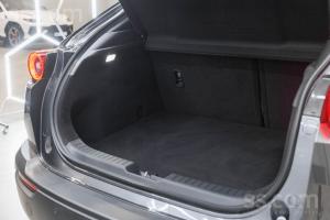 Pelēks Mazda MX 2021 Rīga, ar dzinēja tilpumu 0.00 L un nobraukumu 88 tūkst. km par 16390 €, foto 11 vietnē AUTOMOTO.COM.LV