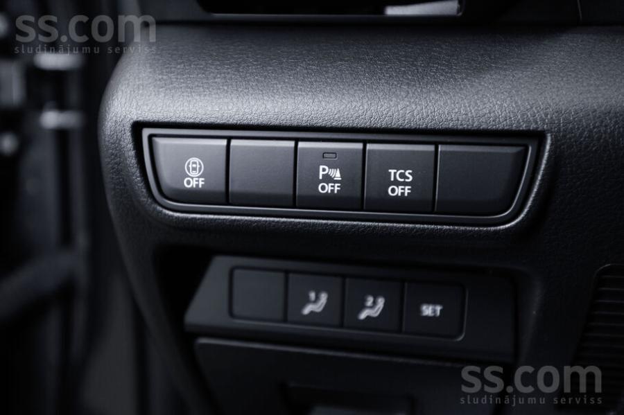 Pelēks Mazda MX 2021 Rīga, ar dzinēja tilpumu 0.00 L un nobraukumu 88 tūkst. km par 16390 €, foto 21 vietnē AUTOMOTO.COM.LV