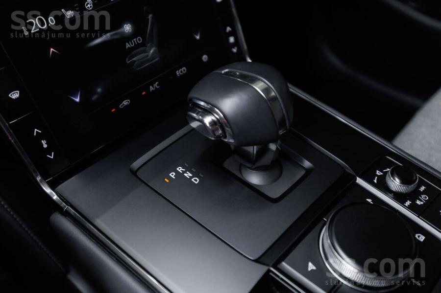 Pelēks Mazda MX 2021 Rīga, ar dzinēja tilpumu 0.00 L un nobraukumu 88 tūkst. km par 16390 €, foto 25 vietnē AUTOMOTO.COM.LV