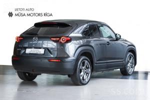 Grey Mazda MX 2020 in Riga, with an engine capacity of 0.00 L and mileage of 60 thousand km for 14900 €, photo 3 on AUTOMOTO.COM.LV