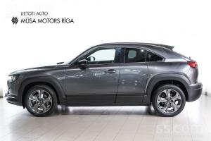 Grey Mazda MX 2020 in Riga, with an engine capacity of 0.00 L and mileage of 60 thousand km for 14900 €, photo 10 on AUTOMOTO.COM.LV