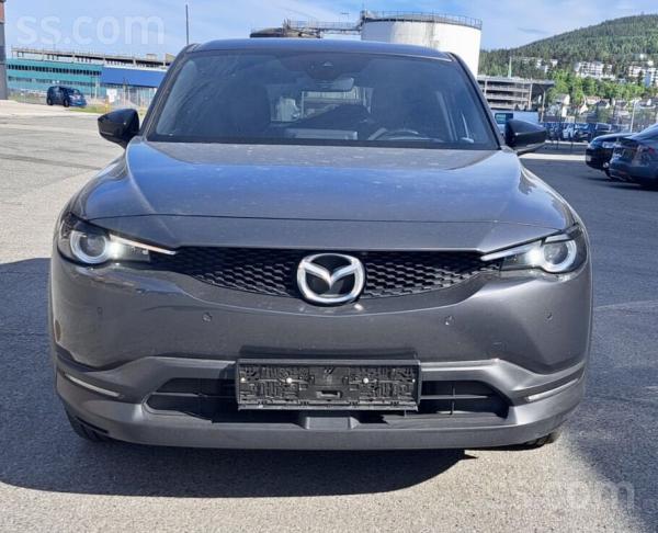 Pelēks Mazda MX 2021 Rīga, ar dzinēja tilpumu 0.00 L un nobraukumu 106 tūkst. km par 13777 €, foto 2 vietnē AUTOMOTO.COM.LV