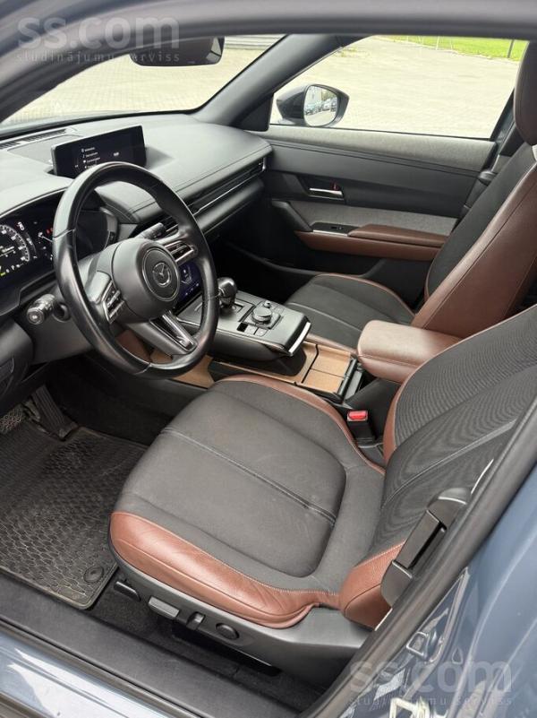 Pelēks Mazda MX 2021 Rīga, ar dzinēja tilpumu 0.00 L un nobraukumu 98 tūkst. km par 13900 €, foto 7 vietnē AUTOMOTO.COM.LV
