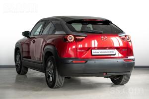 Sarkans Mazda MX 2021 Rīga, ar dzinēja tilpumu 0.00 L un nobraukumu 83 tūkst. km par 13490 €, foto 4 vietnē AUTOMOTO.COM.LV