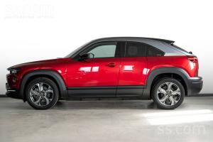 Sarkans Mazda MX 2021 Rīga, ar dzinēja tilpumu 0.00 L un nobraukumu 83 tūkst. km par 13490 €, foto 6 vietnē AUTOMOTO.COM.LV
