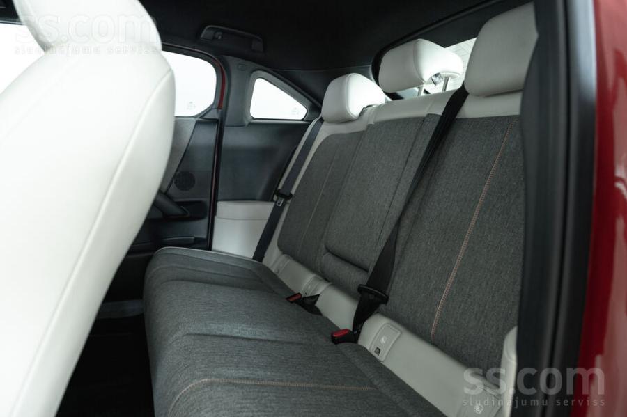 Sarkans Mazda MX 2021 Rīga, ar dzinēja tilpumu 0.00 L un nobraukumu 83 tūkst. km par 13490 €, foto 18 vietnē AUTOMOTO.COM.LV
