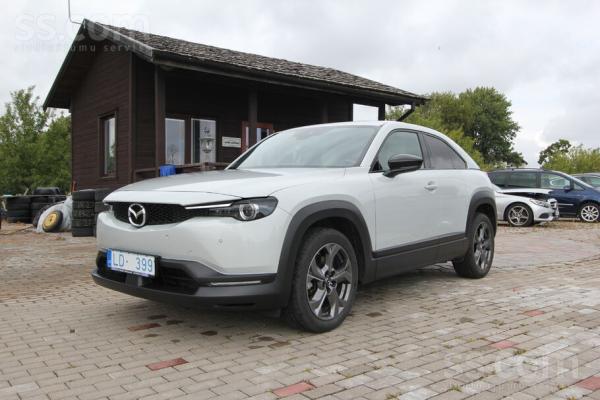 Balts Mazda MX 2020 Liepāja, ar dzinēja tilpumu 0.00 L un nobraukumu 52 tūkst. km par 15000 €, foto 1 vietnē AUTOMOTO.COM.LV