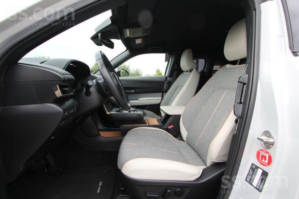 Balts Mazda MX 2020 Liepāja, ar dzinēja tilpumu 0.00 L un nobraukumu 52 tūkst. km par 15000 €, foto 8 vietnē AUTOMOTO.COM.LV