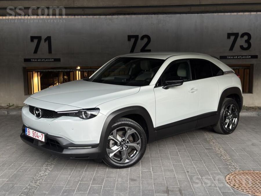 White Mazda MX 2020 in Riga, with an engine capacity of 0.00 L and mileage of 91 thousand km for 15990 €, photo 1 on AUTOMOTO.COM.LV