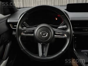White Mazda MX 2020 in Riga, with an engine capacity of 0.00 L and mileage of 91 thousand km for 15990 €, photo 20 on AUTOMOTO.COM.LV