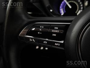 White Mazda MX 2020 in Riga, with an engine capacity of 0.00 L and mileage of 91 thousand km for 15990 €, photo 28 on AUTOMOTO.COM.LV
