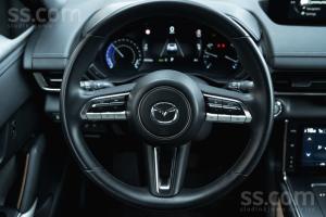 White Mazda MX 2021 in Riga, with an engine capacity of 0.00 L and mileage of 45 thousand km for 12990 €, photo 15 on AUTOMOTO.COM.LV
