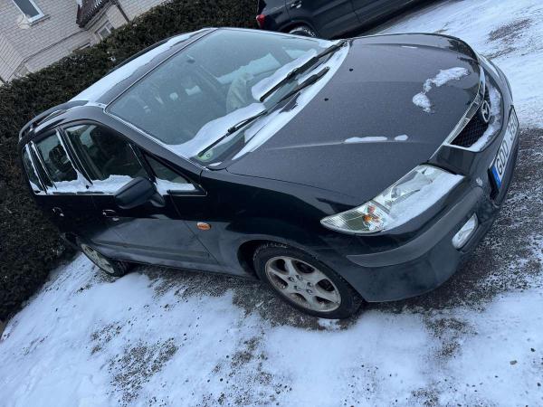 Black Mazda Premacy 2001 in Vilkaviskis, with an engine capacity of 2.00 L and mileage of 385 thousand km for 500 €, photo 3 on AUTOMOTO.COM.LV