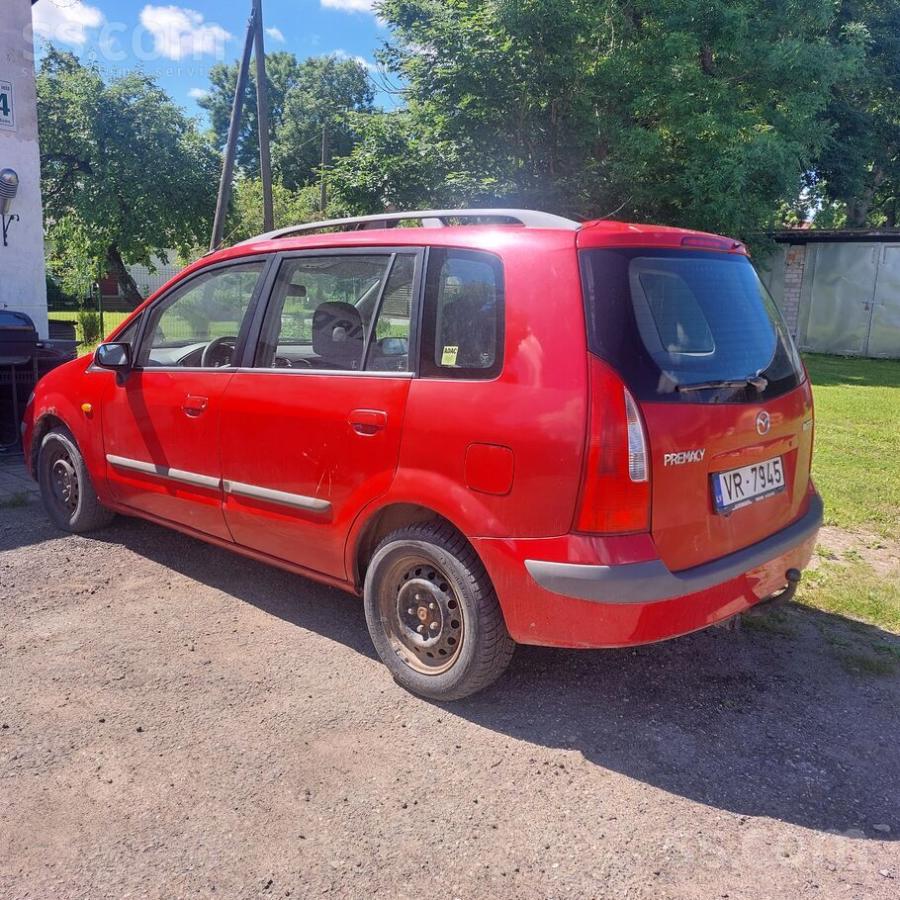 Red Mazda Premacy 1999 in Riga, with an engine capacity of 1.80 L and mileage of 202 thousand km for 699 €, photo 5 on AUTOMOTO.COM.LV