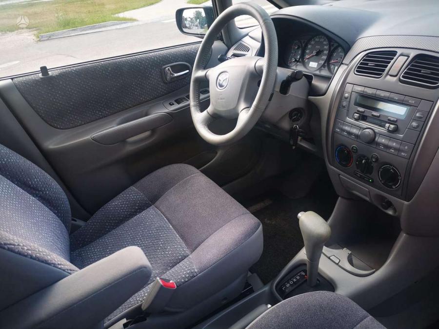 Red Mazda Premacy 2001 in Vilnius, with an engine capacity of 1.80 L and mileage of 137 thousand km for 1880 €, photo 4 on AUTOMOTO.COM.LV