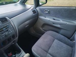 Red Mazda Premacy 2001 in Vilnius, with an engine capacity of 1.80 L and mileage of 137 thousand km for 1880 €, photo 7 on AUTOMOTO.COM.LV
