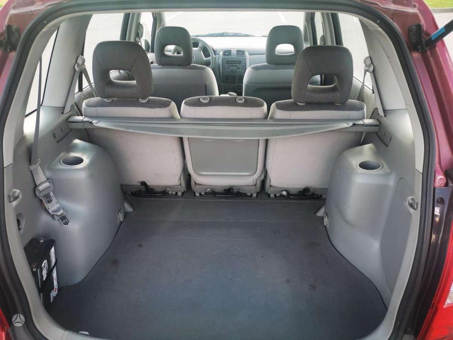 Red Mazda Premacy 2001 in Vilnius, with an engine capacity of 1.80 L and mileage of 137 thousand km for 1880 €, photo 15 on AUTOMOTO.COM.LV