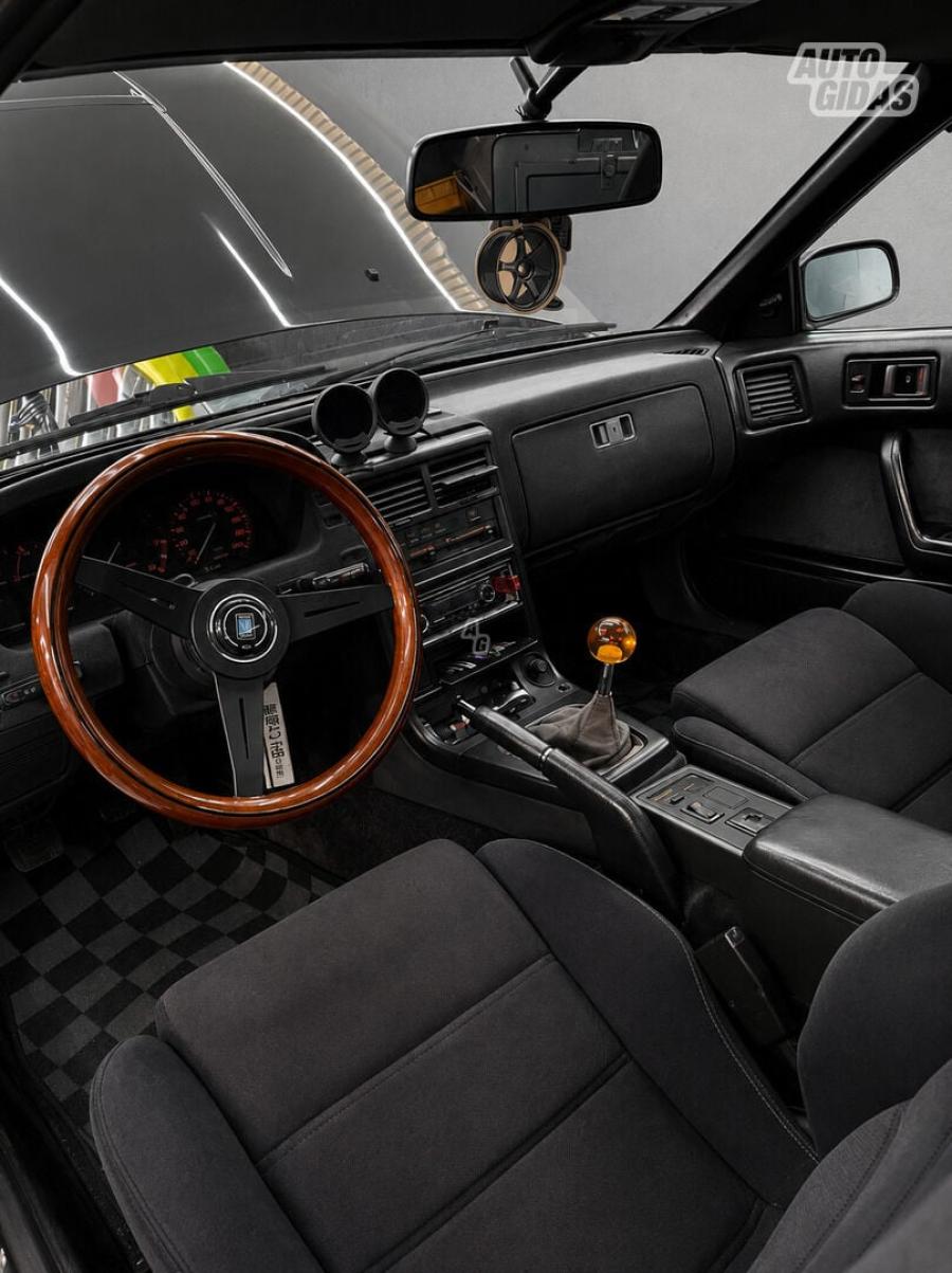 Mazda RX-7 1986 Viļņa, ar dzinēja tilpumu 2.00 L un nobraukumu 200 tūkst. km par 16300 €, foto 7 vietnē AUTOMOTO.COM.LV