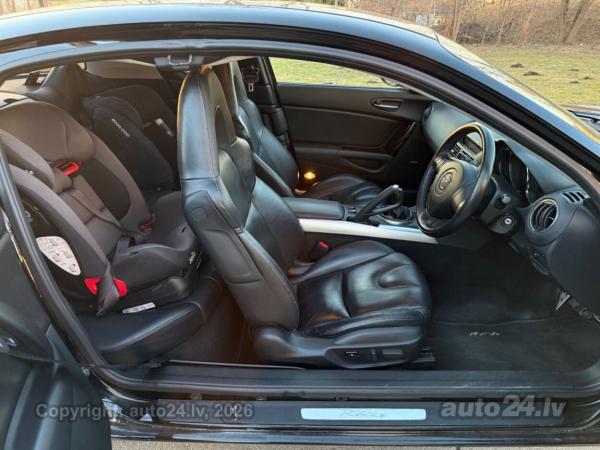 Black Mazda RX-8 2008 in Saue, with an engine capacity of 1.30 L and mileage of 116 thousand km for 7500 €, photo 11 on AUTOMOTO.COM.LV