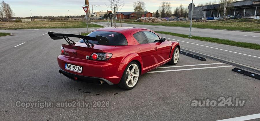 Mazda RX-8 2004 in Valmiera, with an engine capacity of 1.30 L and mileage of 126 thousand km for 6500 €, photo 5 on AUTOMOTO.COM.LV