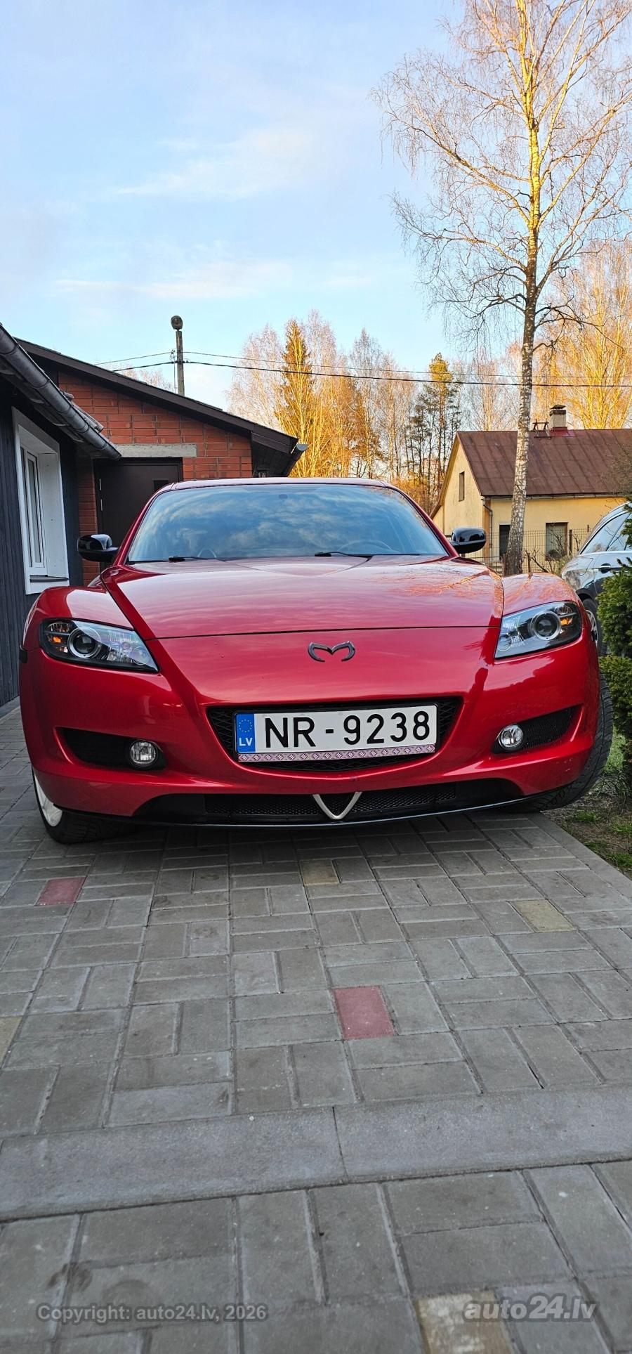 Mazda RX-8 2004 in Valmiera, with an engine capacity of 1.30 L and mileage of 126 thousand km for 6500 €, photo 18 on AUTOMOTO.COM.LV