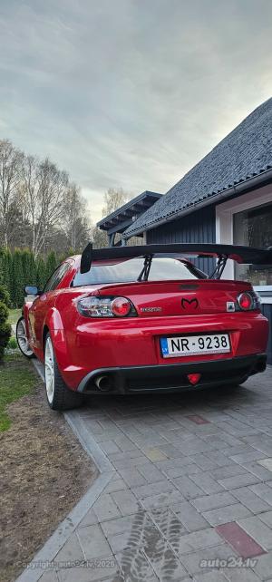 Mazda RX-8 2004 in Valmiera, with an engine capacity of 1.30 L and mileage of 126 thousand km for 6500 €, photo 19 on AUTOMOTO.COM.LV