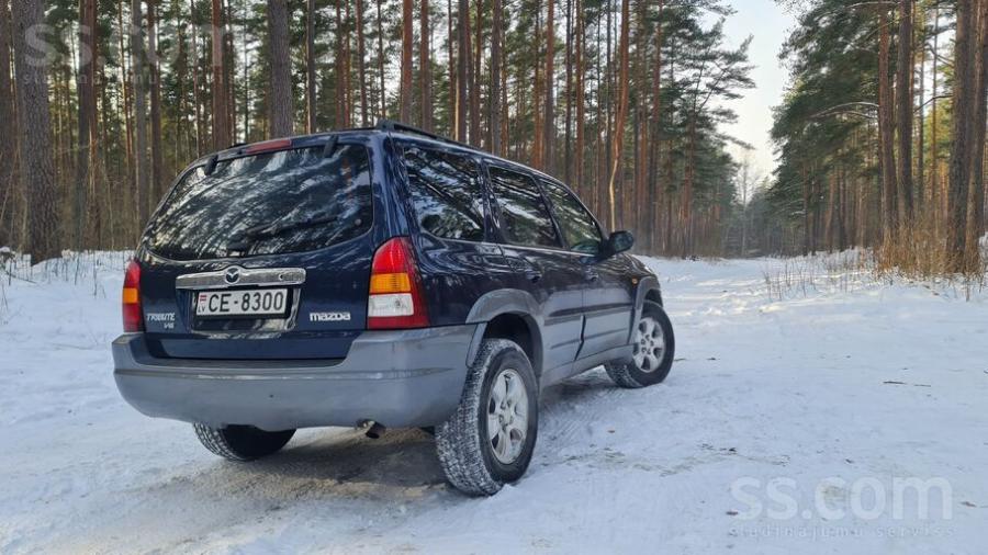Blue Mazda Tribute 2002 in Riga, with an engine capacity of 3.00 L and mileage of 152 thousand km for 2100 €, photo 3 on AUTOMOTO.COM.LV