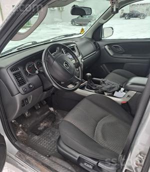 Mazda Tribute 2004 in Balvi, with an engine capacity of 2.30 L and mileage of 182 thousand km for 2750 €, photo 8 on AUTOMOTO.COM.LV