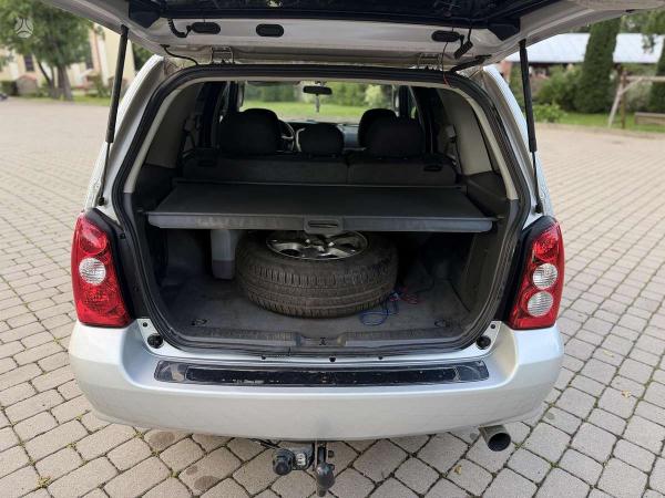 Grey Mazda Tribute 2006 in Vilnius, with an engine capacity of 2.30 L and mileage of 141 thousand km for 2650 €, photo 7 on AUTOMOTO.COM.LV