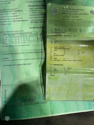 Желтый Мазда Трибьют 2002 в Вильнюс, объемом двигателя 1.99 л и пробегом 238 тыс. км за 1240 €, фото 11 на AUTOMOTO.COM.LV