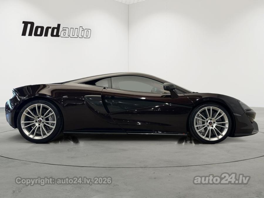 Коричневый МакЛарен 570S 2016 в Таллин, объемом двигателя 3.80 л и пробегом 27 тыс. км за 120000 €, фото 7 на AUTOMOTO.COM.LV
