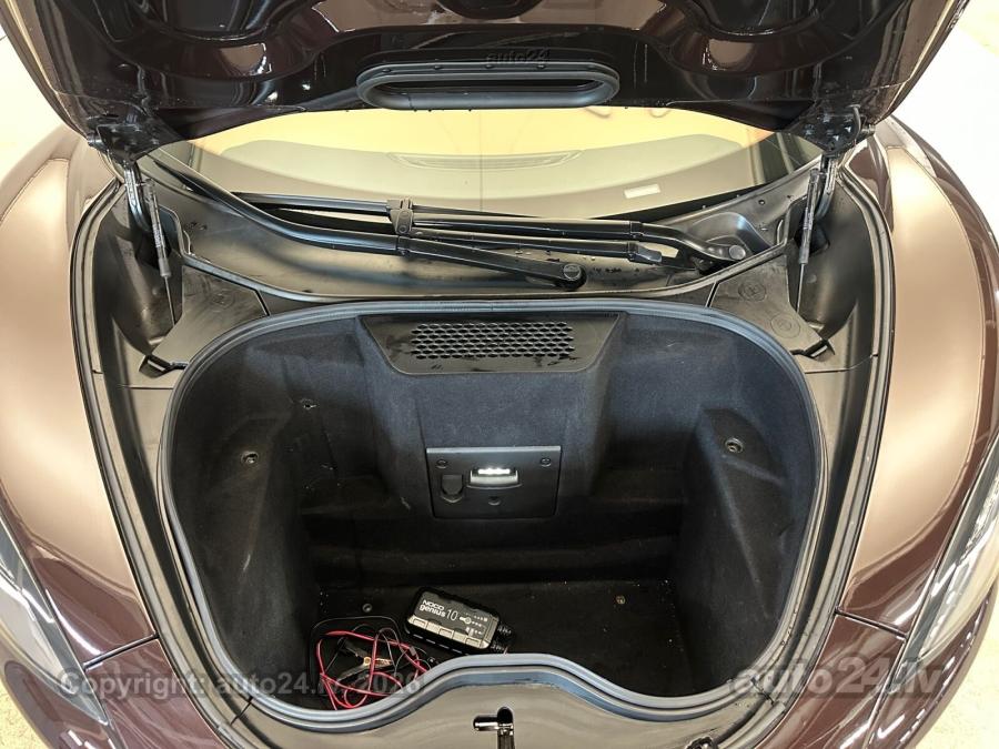 Коричневый МакЛарен 570S 2016 в Таллин, объемом двигателя 3.80 л и пробегом 27 тыс. км за 120000 €, фото 18 на AUTOMOTO.COM.LV