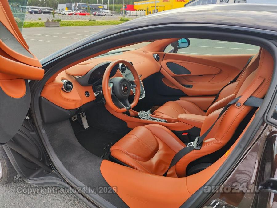 McLaren 570S 2016 in Tallinn, with an engine capacity of 3.80 L and mileage of 26 thousand km for 139900 €, photo 9 on AUTOMOTO.COM.LV