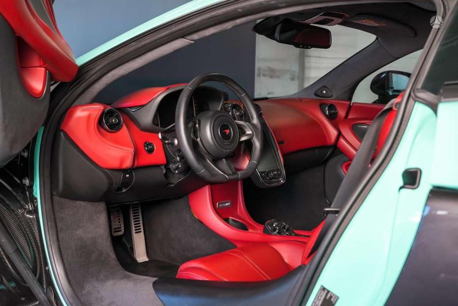 McLaren 570S 2016 in Kaunas, with an engine capacity of 3.80 L and mileage of 43 thousand km for 124950 €, photo 29 on AUTOMOTO.COM.LV