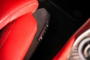 McLaren 570S 2016 in Kaunas, with an engine capacity of 3.80 L and mileage of 43 thousand km for 124950 €, photo 34 on AUTOMOTO.COM.LV