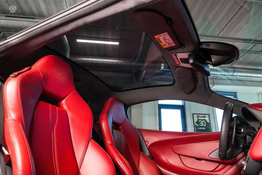McLaren 570S 2016 in Kaunas, with an engine capacity of 3.80 L and mileage of 43 thousand km for 124950 €, photo 39 on AUTOMOTO.COM.LV