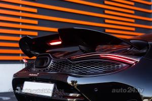 Melns McLaren 750S 2024 Tallina, ar dzinēja tilpumu 4.00 L un nobraukumu 5 tūkst. km par 327000 €, foto 8 vietnē AUTOMOTO.COM.LV