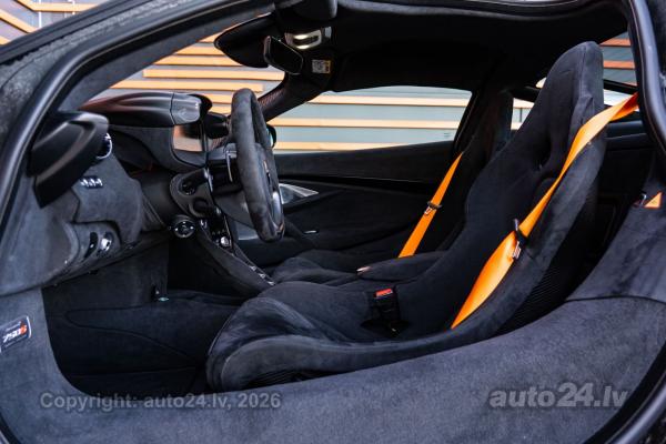 Melns McLaren 750S 2024 Tallina, ar dzinēja tilpumu 4.00 L un nobraukumu 5 tūkst. km par 327000 €, foto 11 vietnē AUTOMOTO.COM.LV