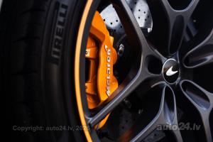 Melns McLaren 750S 2024 Tallina, ar dzinēja tilpumu 4.00 L un nobraukumu 5 tūkst. km par 327000 €, foto 18 vietnē AUTOMOTO.COM.LV