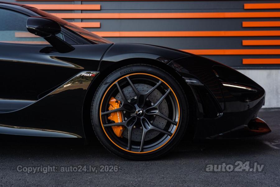 Melns McLaren 750S 2024 Tallina, ar dzinēja tilpumu 4.00 L un nobraukumu 5 tūkst. km par 327000 €, foto 28 vietnē AUTOMOTO.COM.LV