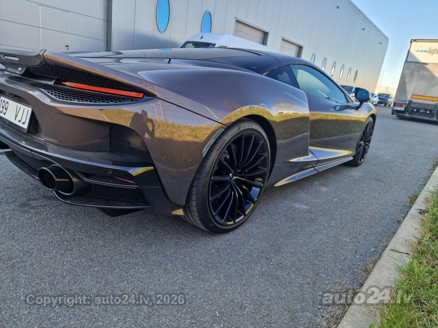 Brūns McLaren GT 2023 Tallina, ar dzinēja tilpumu 4.00 L un nobraukumu 6 tūkst. km par 149000 €, foto 5 vietnē AUTOMOTO.COM.LV