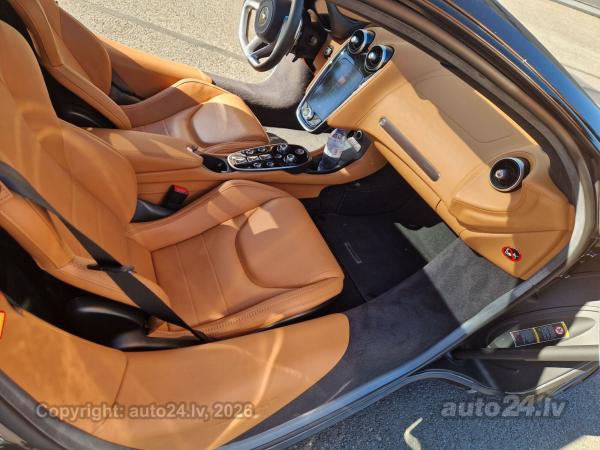 Brūns McLaren GT 2023 Tallina, ar dzinēja tilpumu 4.00 L un nobraukumu 6 tūkst. km par 149000 €, foto 10 vietnē AUTOMOTO.COM.LV