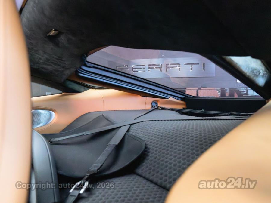 Brown McLaren GT 2023 in Tallinn, with an engine capacity of 4.00 L and mileage of 6 thousand km for 154900 €, photo 11 on AUTOMOTO.COM.LV