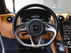 Brown McLaren GT 2023 in Tallinn, with an engine capacity of 4.00 L and mileage of 6 thousand km for 154900 €, photo 13 on AUTOMOTO.COM.LV