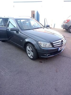 Grey Mercedes-Benz 180 2011 in Klaipeda, with an engine capacity of 2.10 L and mileage of 348 thousand km for 2950 €, photo 3 on AUTOMOTO.COM.LV