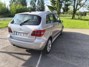 Mercedes-Benz 180 2006 Panevēža, ar dzinēja tilpumu 2.00 L un nobraukumu 183 tūkst. km par 980 €, foto 5 vietnē AUTOMOTO.COM.LV
