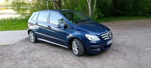 Mercedes-Benz 180 2011 in Skuodas, with an engine capacity of 2.00 L and mileage of 241 thousand km for 2990 €, photo 3 on AUTOMOTO.COM.LV